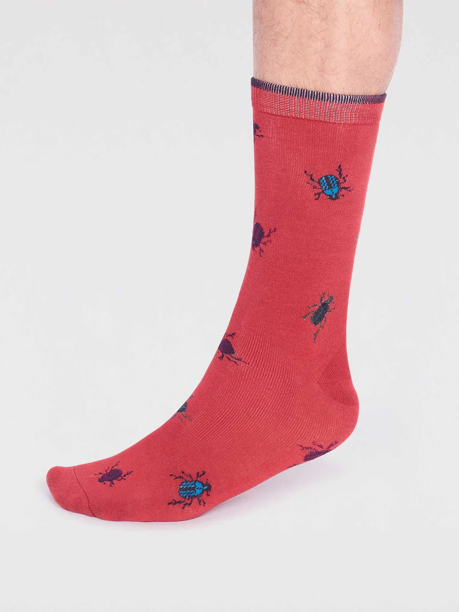Men's Brody Bamboo Bug Socks - Hibiscus Red – Lark London